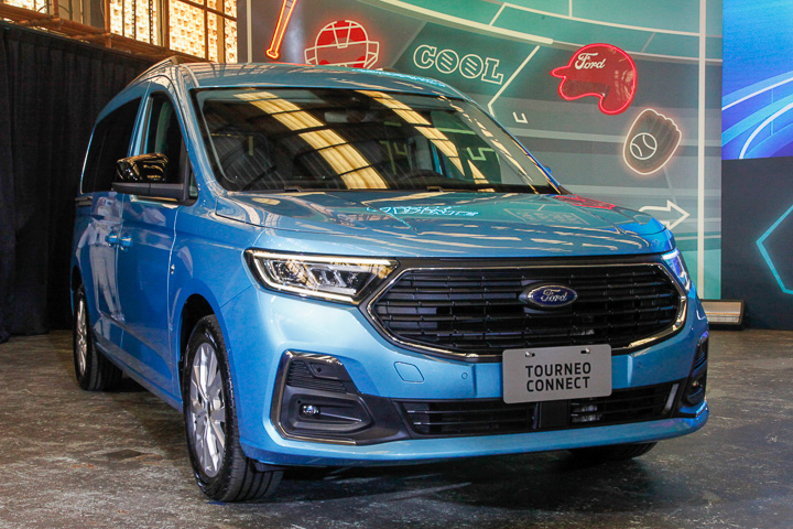 Ford Tourneo Connect 車款介紹 - U-CAR Find your car