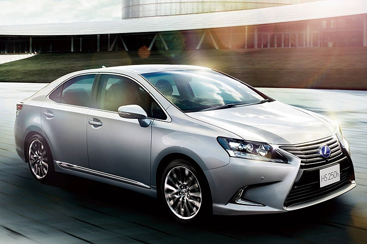 Lexus油電入門轎車有望重生，新一代HS 250h預計2019年登場 | U-CAR新聞