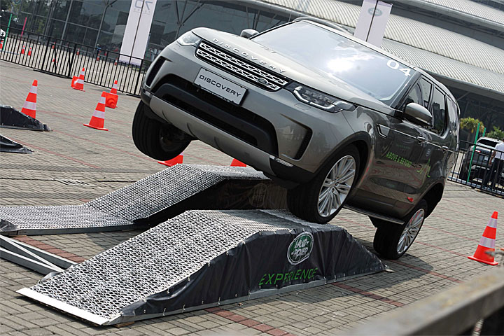 臺北、臺中兩地免費體驗，Land Rover Above and Beyond Tour全地形挑戰活動開放報名 | U-CAR新聞