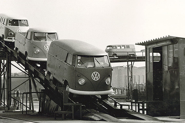 全世界最長壽量產車，VWCV Transporter邁入70歲 | U-CAR新聞