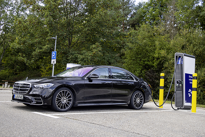 [U-EV]英國公布M-Benz S 580 e L售價，國內如果導入，價格將破600萬？ | U-CAR新聞