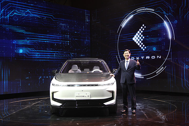 [U-EV]Model C可望百萬內、Model E續航750公里、Luxgen將成臺灣首發品牌，鴻海科技日電動車規畫公布 | U-CAR新聞
