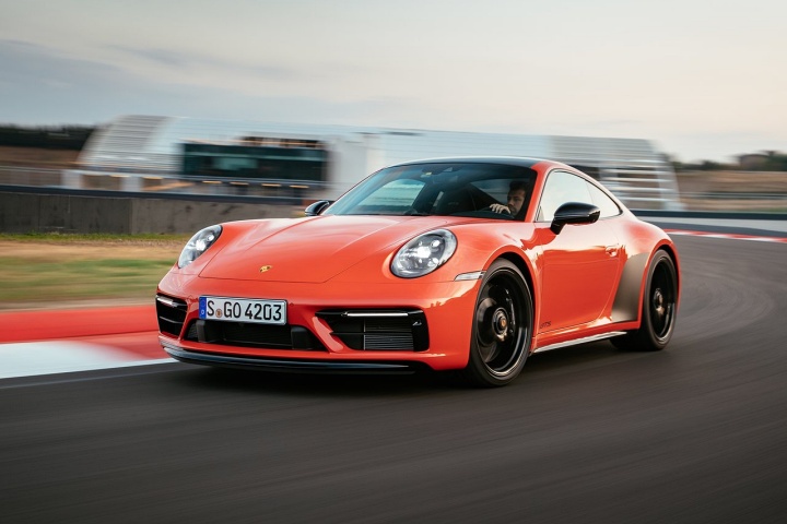 [U-EV] Porsche CEO親口證實，可以開始期待911 Hybrid版本 | U-CAR新聞