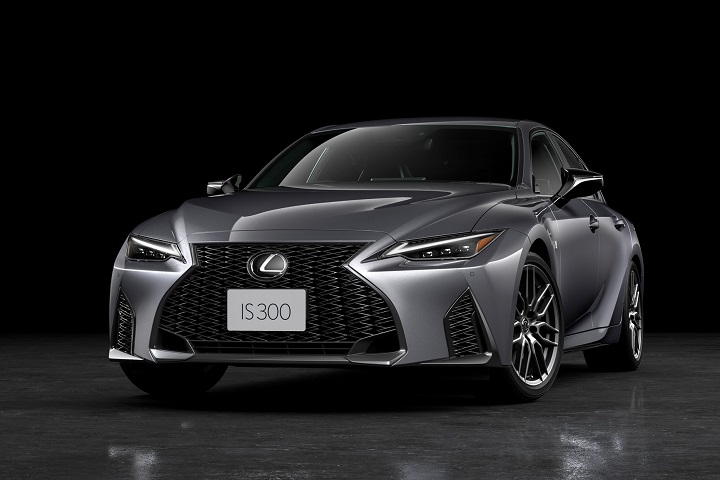 鈦金屬灰F Sport Mode Black III車型，日本Lexus發表IS車系特式版車款 | U-CAR新聞
