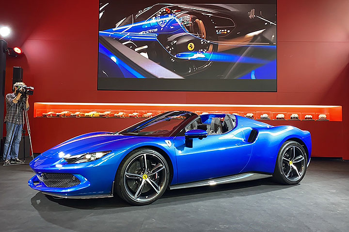 含臺灣標配1,822萬元起、830匹油電上空配置，Ferrari 296 GTS美型上市 | U-CAR新聞