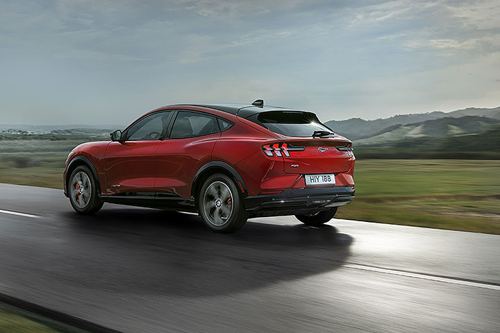 [U-EV]歐洲Ford也將美國化？多款純電跨界車款預告，2026起歐洲Ford僅販售插電與純電 | U-CAR新聞