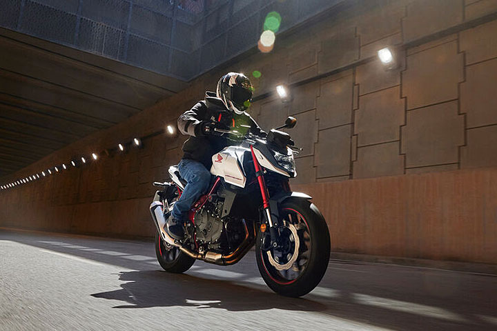 紅牌雙缸街跑、全新世代黃蜂，Honda CB750 Hornet現身環保署噪音資料 | U-CAR機車