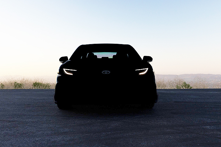 會是GR Camry甚或改款車型嗎？北美Toyota釋出神祕新車預告 | U-CAR新聞