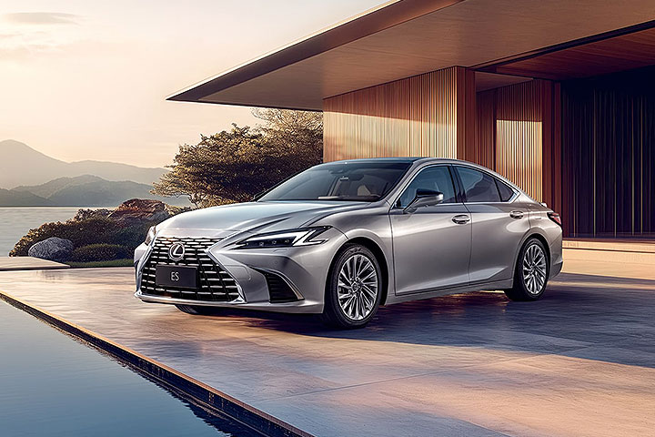 頭尾燈組造型改變，Lexus ES 2度小改款預告廣州車展亮相，國內改款時機目前未定 | U-CAR新聞
