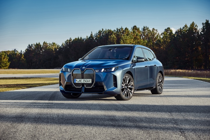 WLTP續航最高701公里、預售369萬與489萬、7月上市，小改款BMW iX展開預售 | U-CAR新聞