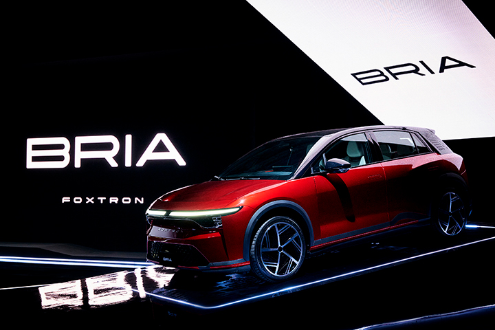 品牌首款電動新車正式發表，鴻華先進 Foxtron Bria 3 車型正式售價 89.9 萬元起 | U-CAR新聞